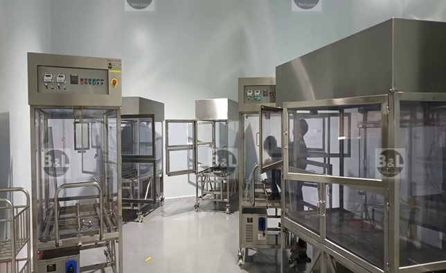 Vertical Laminar Flow Trolley. Sản xuất Thiết bị phòng sạch, Tủ an toàn ...